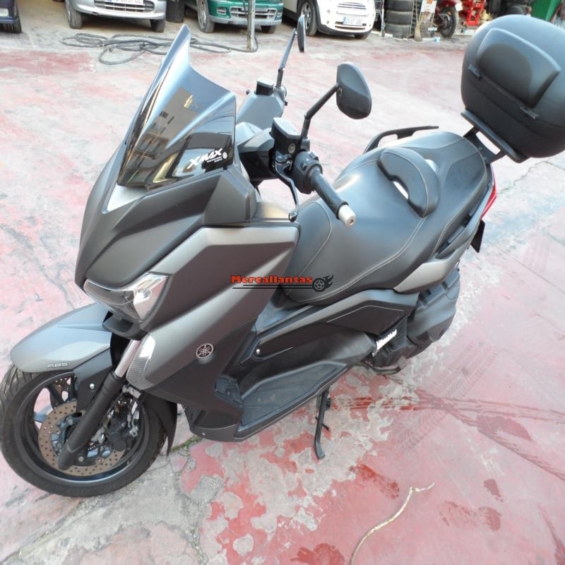 YAMAHA XMAX 400 AÑO 2016 CON 18.000KM